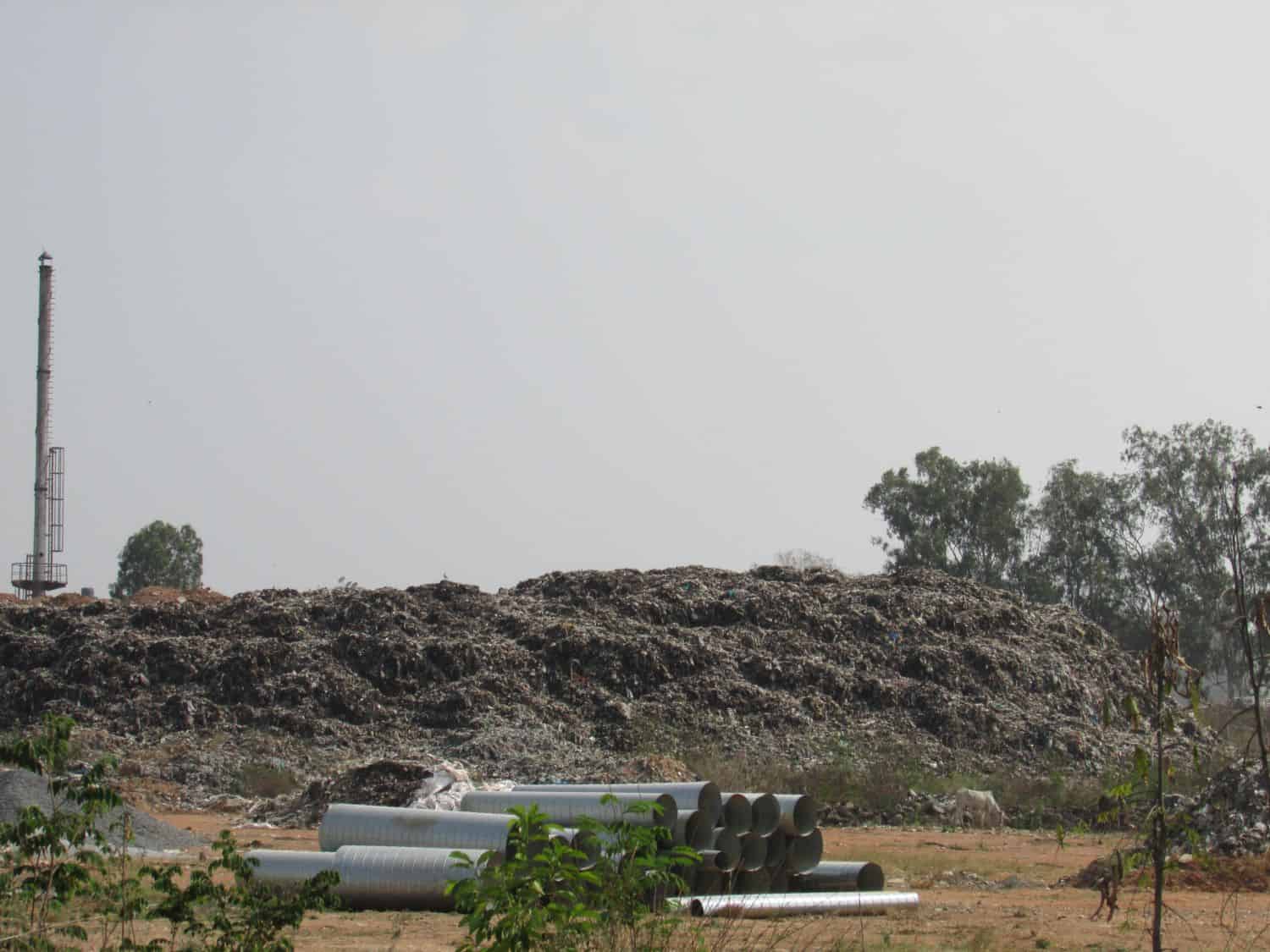 A reality check inside Bengaluru's one and only composting plant ...