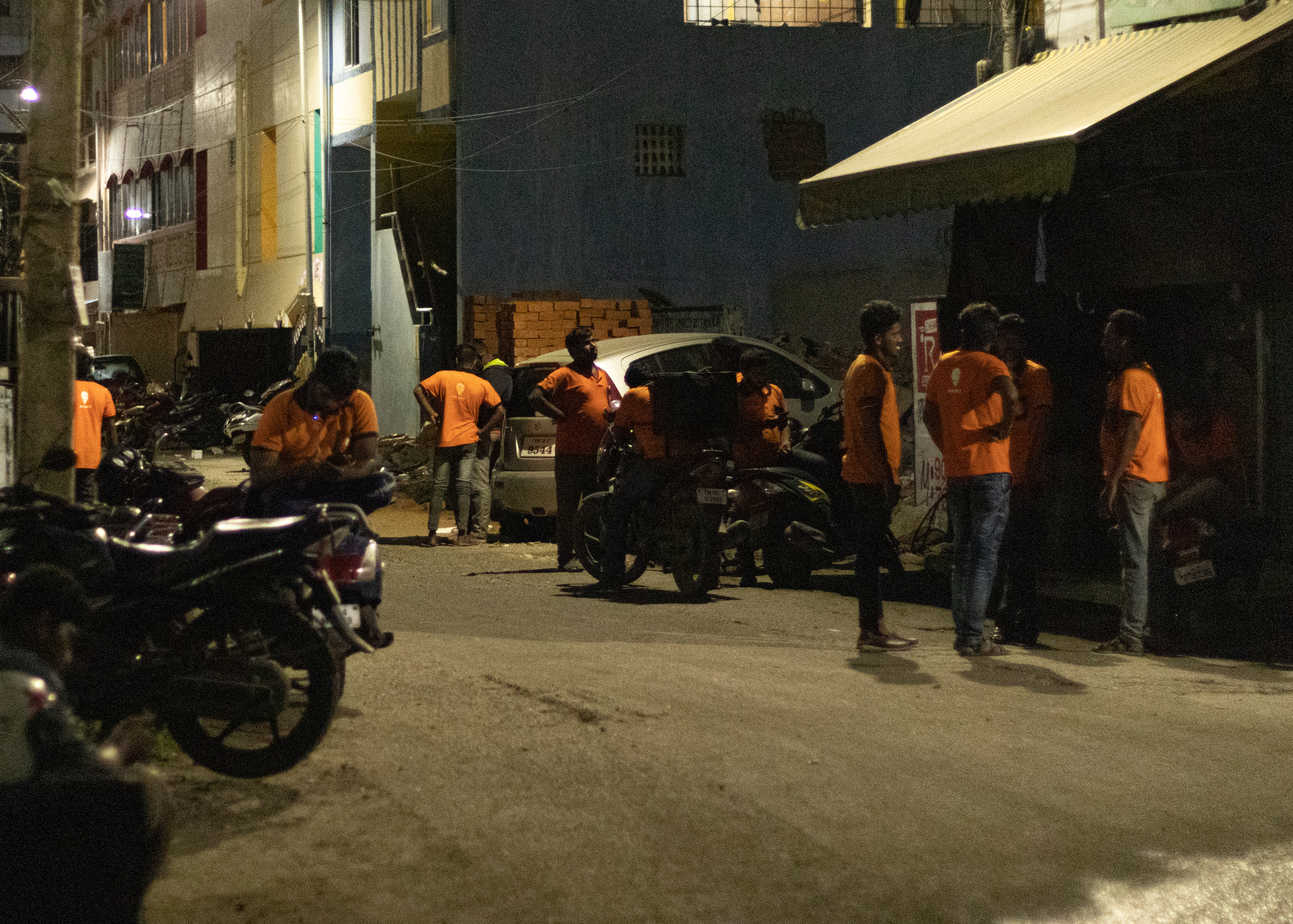 Meet the men who satisfy your midnight hunger pangs - Citizen Matters