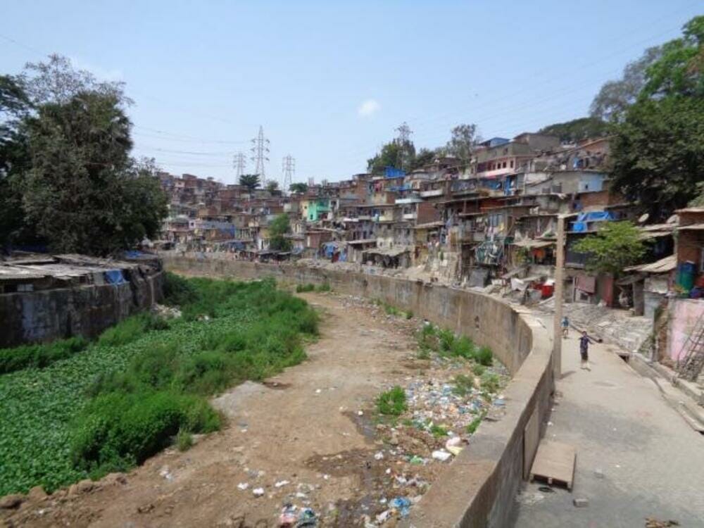 Photo essay: A look at urban settlements along the Mithi river ...