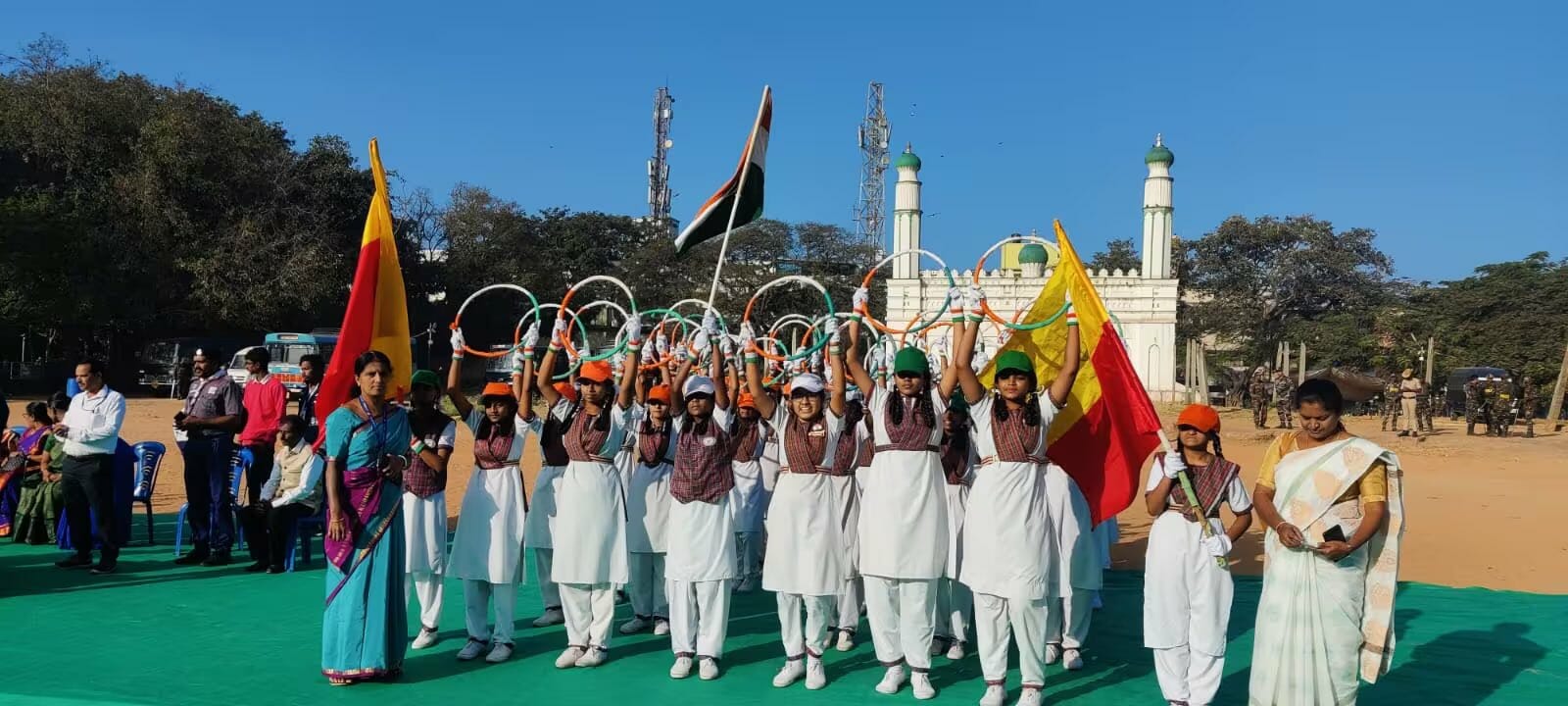 Bengaluru Buzz: R-Day at Idgah Maidan | BBMP's no to road digging ...