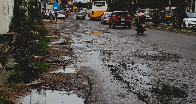 Pothole deaths: For concerned officials, no accountability, no action ...