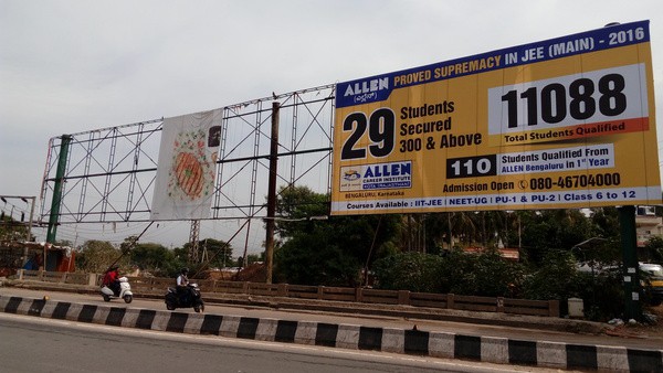 Here's why BBMP is unable to remove illegal hoardings - Citizen Matters