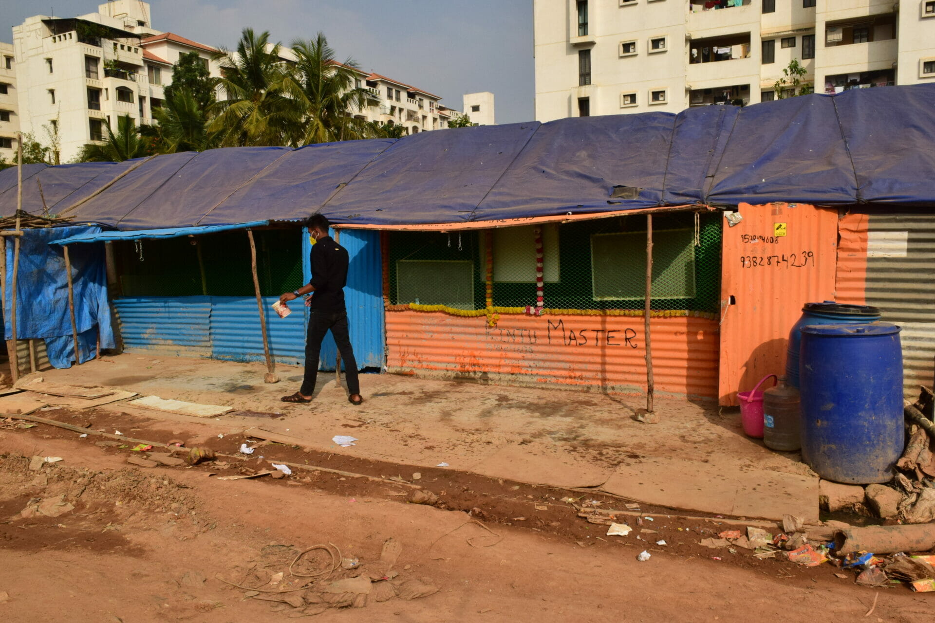 West Bengal labourers escape climate extremities, settle for menial ...