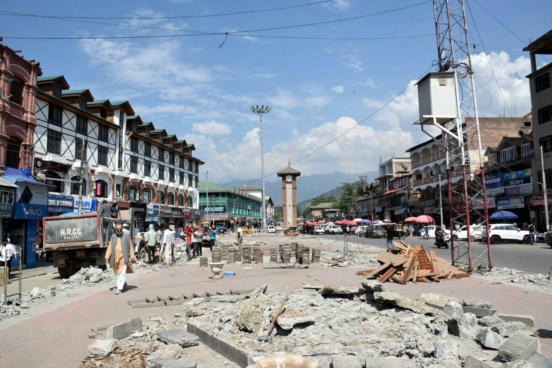 After 70 years of neglect, Srinagar gets a facelift - Citizen Matters