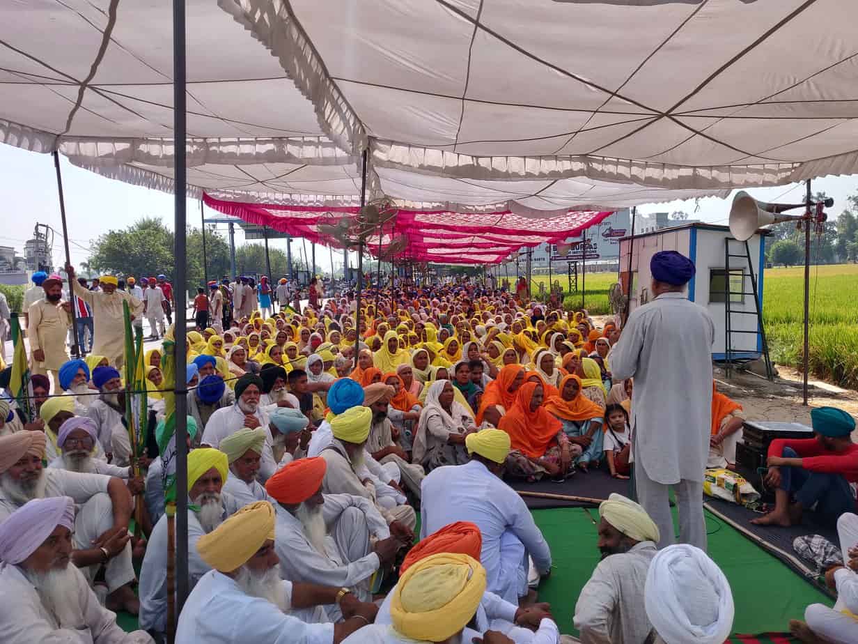 City Buzz: Farm laws repealed | Indore tops Swachh rankings again...and ...