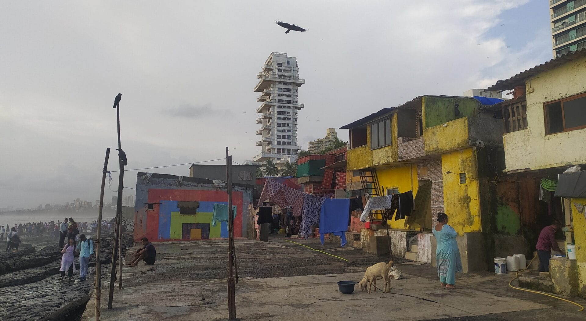 Surviving the monsoon: Life in Mumbai's coastal settlements - Citizen ...