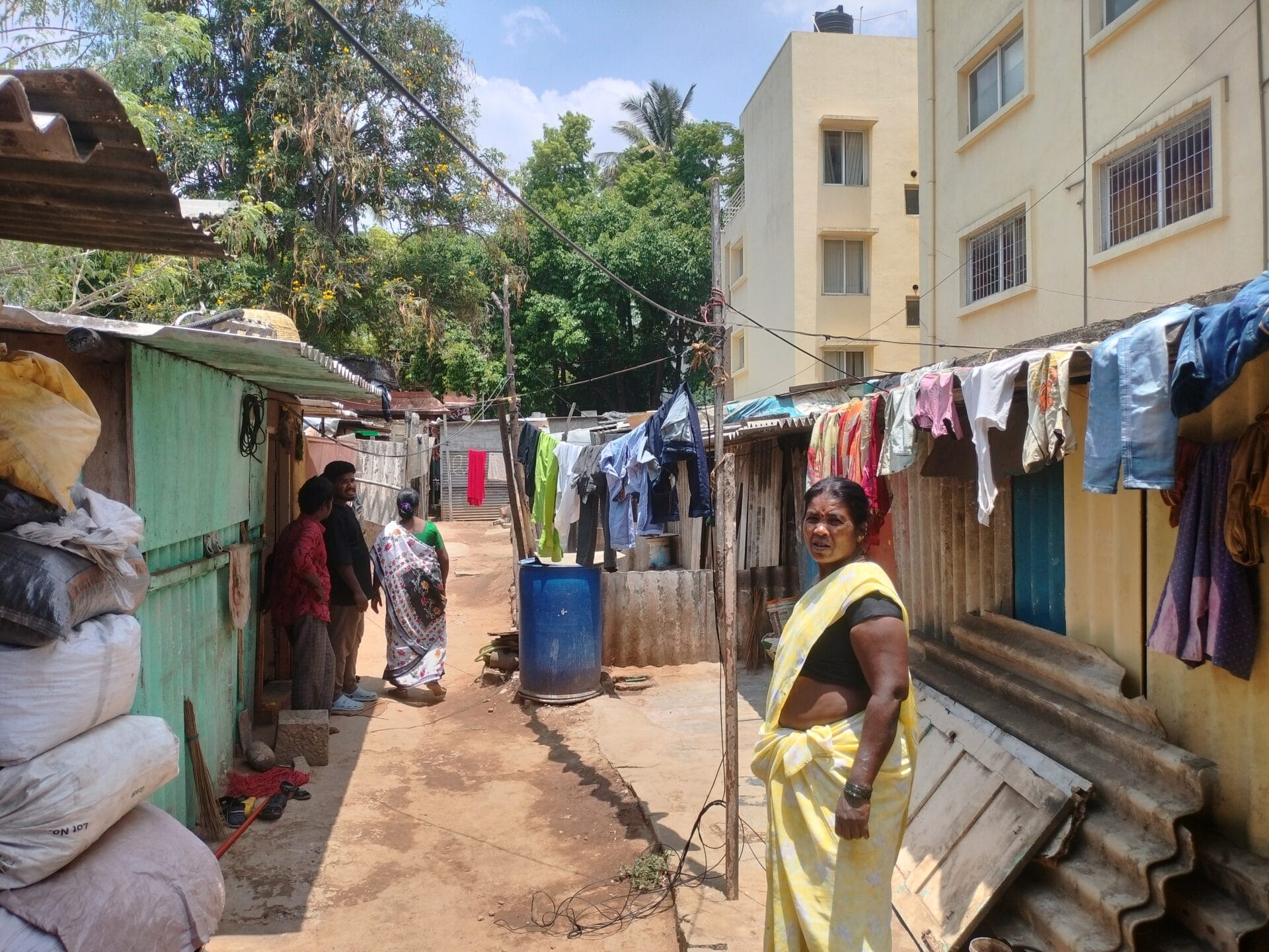 Invisible and struggling: Common water taps a rarity in Bengaluru's undeclared slums - Citizen ...